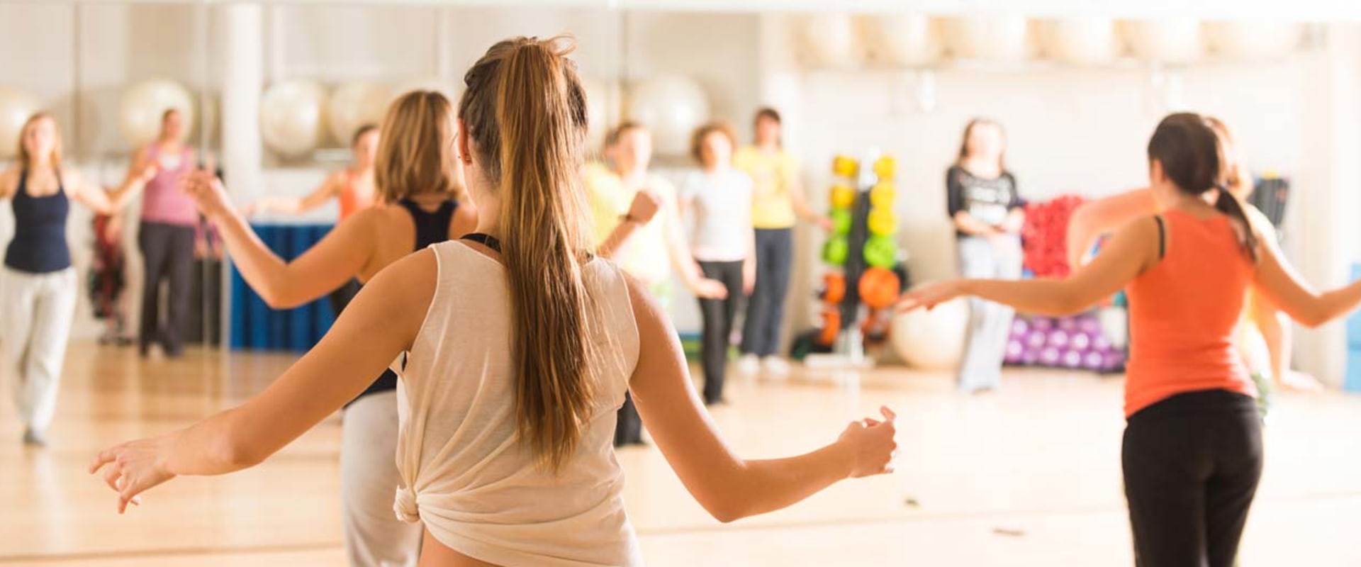 Bailar para la autoexpresión: cómo puede mejorar tu bienestar físico y ...